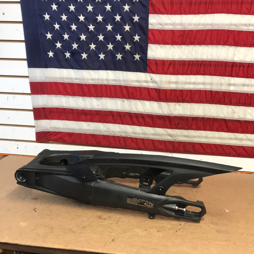 2006-2011 Kawasaki Ninja ZX14 Rear Suspension Swingarm OEM with Chain ...